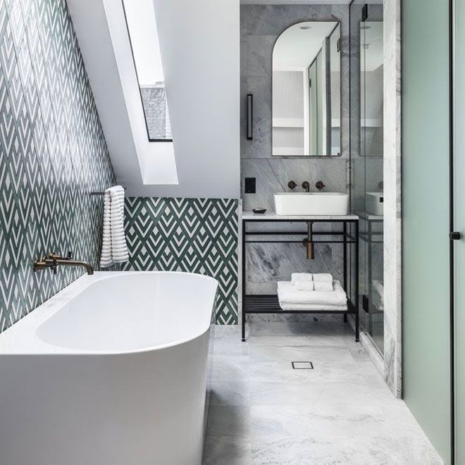 How to make the most of odd shaped bathrooms | Luna Spas